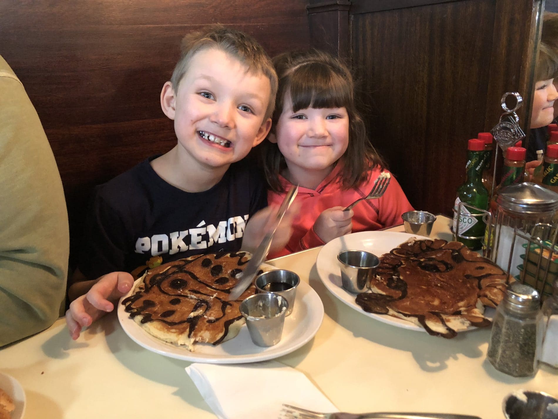 Where to eat with kids in Calgary - Belmont Diner