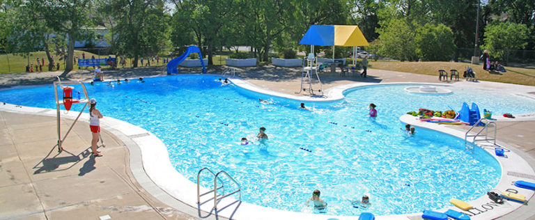 39 Outdoor Pools In Alberta That You Have To Check Out This Summer